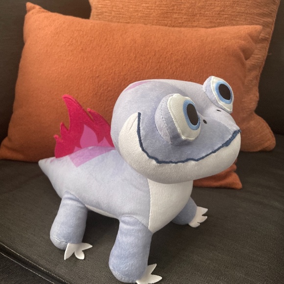Disney | Toys | Frozen Disney Fire Spirit Lizard Salamander Bruni ...